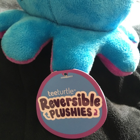 Teeturtle | Toys | Teeturtle Reversible Octopus Emotion Plushie Nwt ...